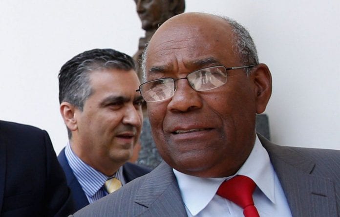 Istúriz: Mesa de diálogo puede resolver los problemas de los ...