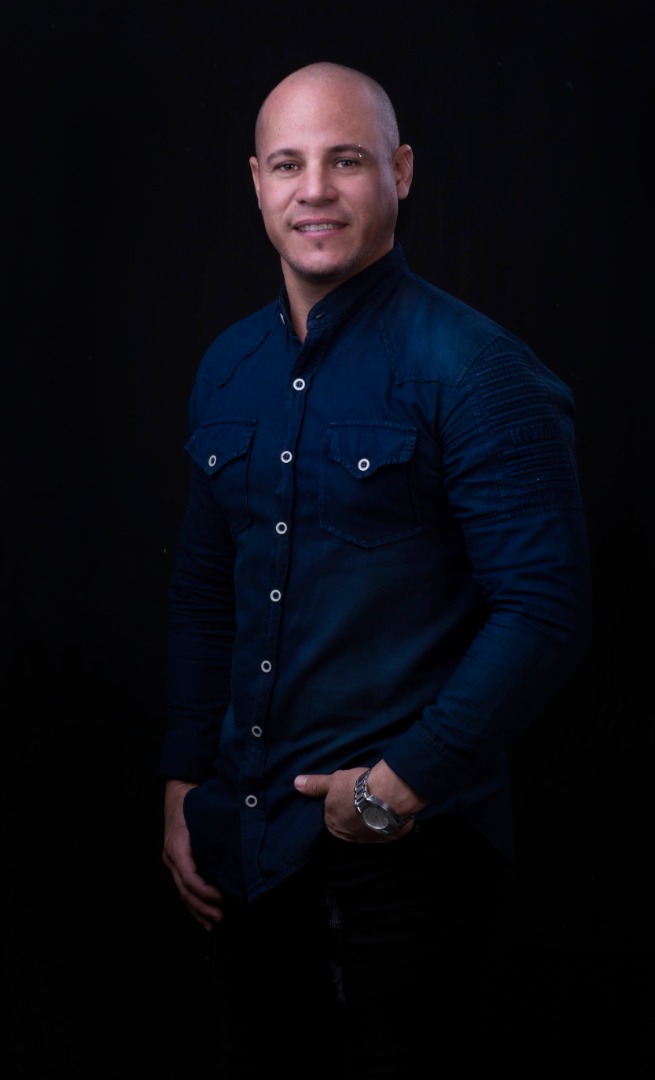 Víctor Ferrer nos deleita “Otra Vez” - La Region