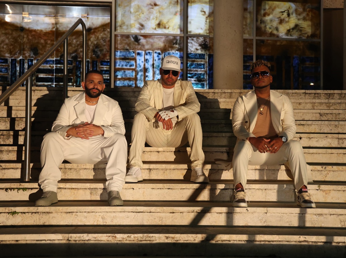 Wisin, Redimi2 y Gocho se unen en “Conéctate conmigo” - La Region
